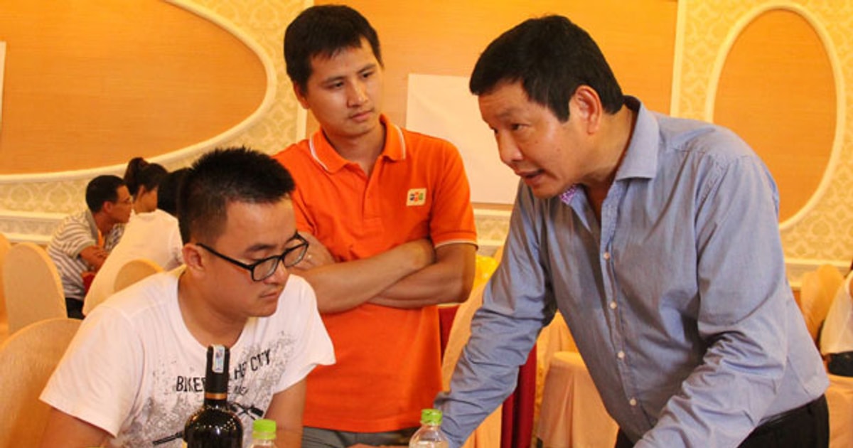 Viện Quản trị Kinh doanh FSB công bố quỹ học bổng 2 tỷ đồng