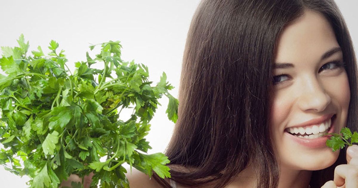 10 lợi ích sức khỏe từ ngò rí