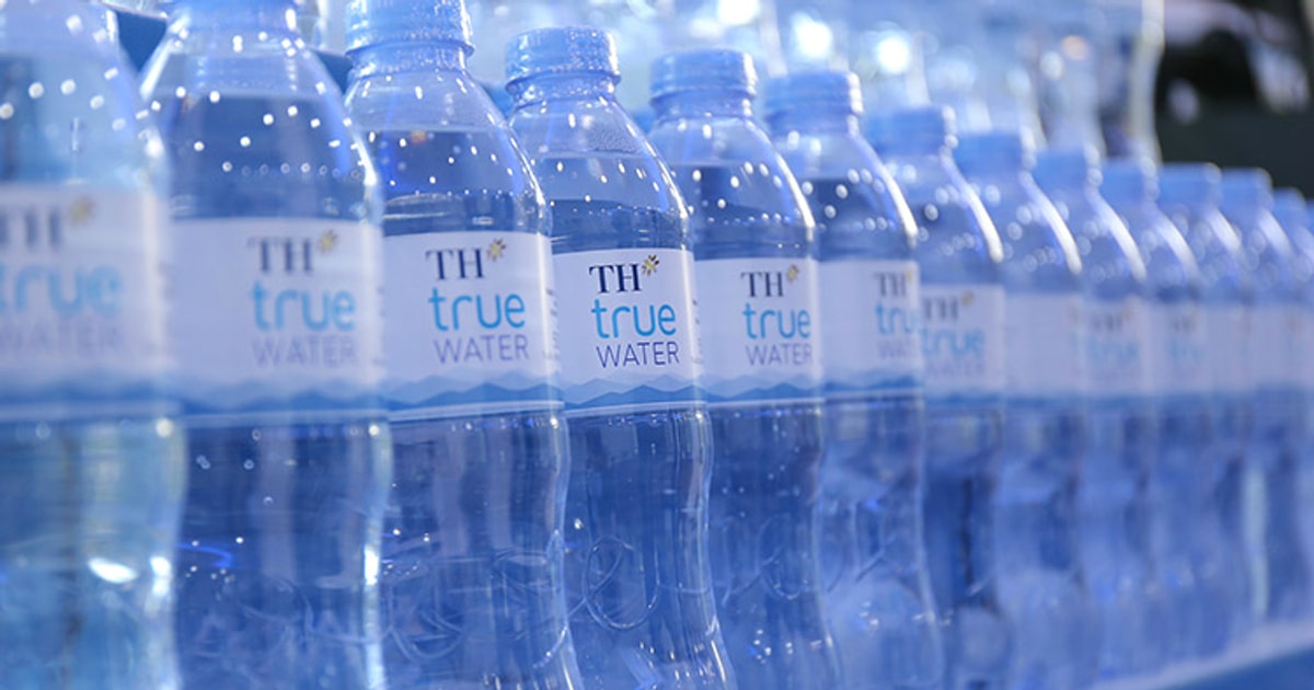 TH true WATER - Tinh khiết mạch nước ngầm từ những tầng đá núi lửa ...