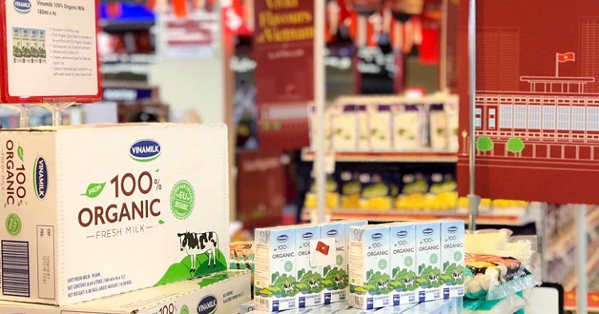 Sữa tươi organic Vinamilk đã vào Singapore