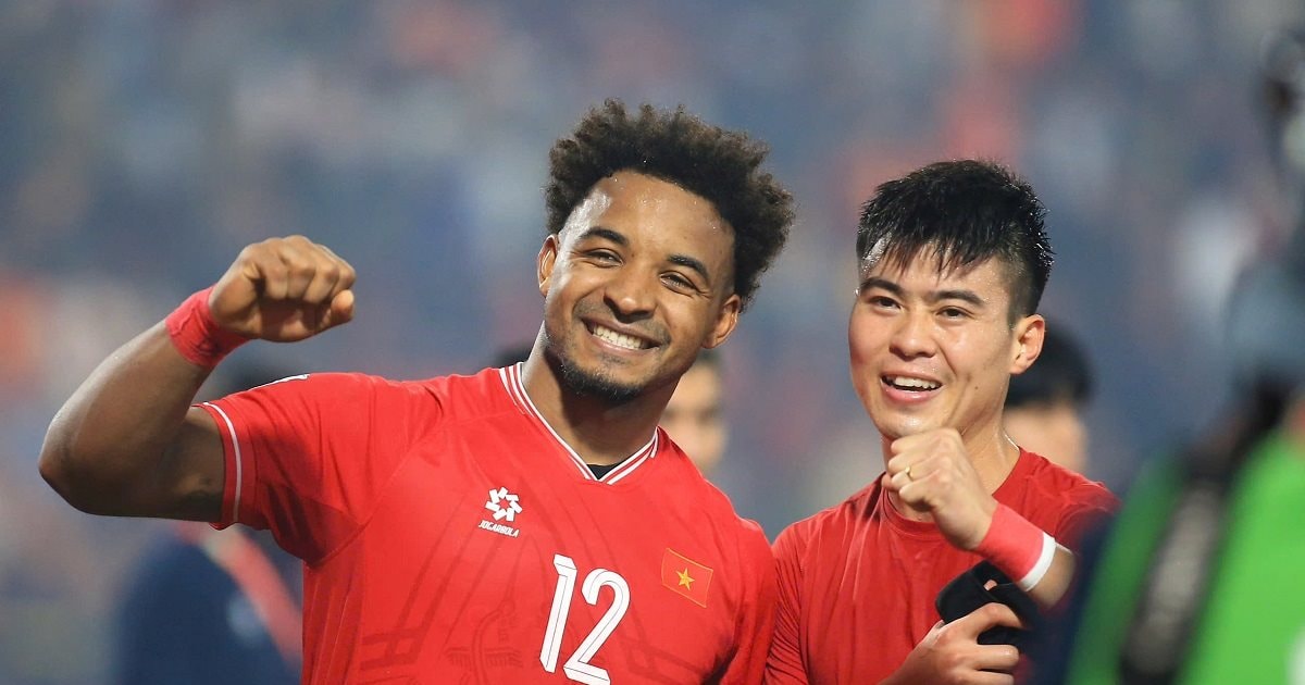 AFF Cup 2024: Nguyễn Xuân Son giành cú đúp danh hiệu cá nhân