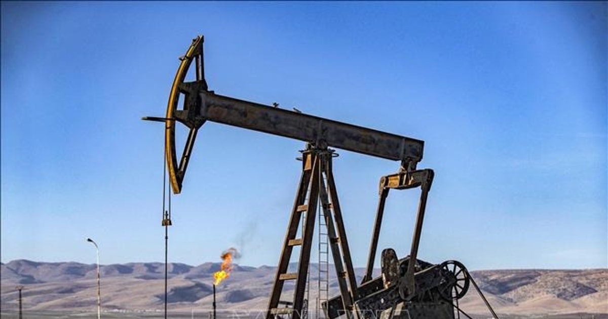 Thị trường dầu đảo chiều giảm khi rủi ro nguồn cung tạm thời hạ nhiệt