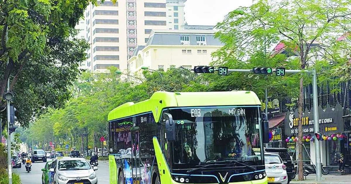 TP.HCM đề xuất thí điểm xe buýt mini đón khách theo nhu cầu